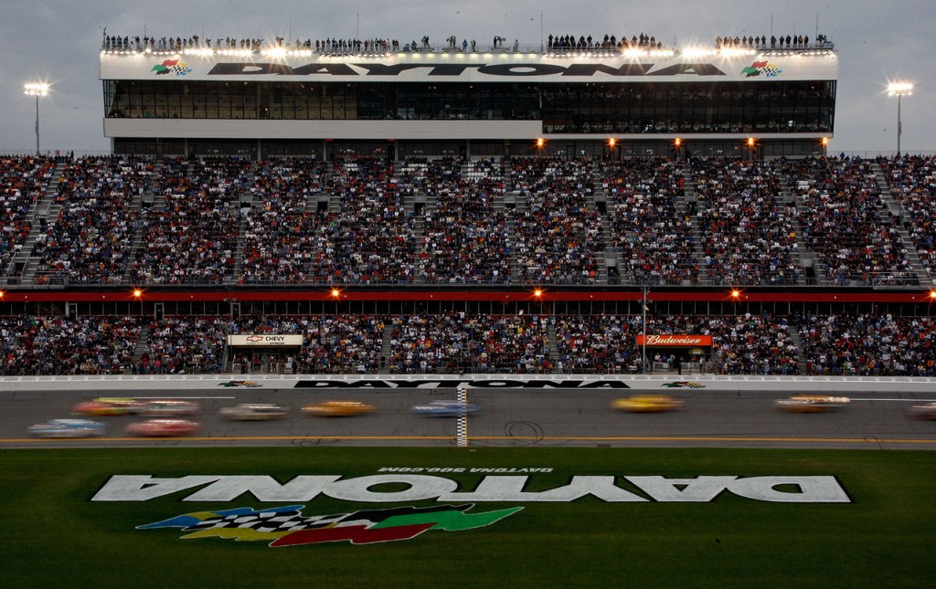 A Beginner's Guide To Daytona 500: From Start To Finish