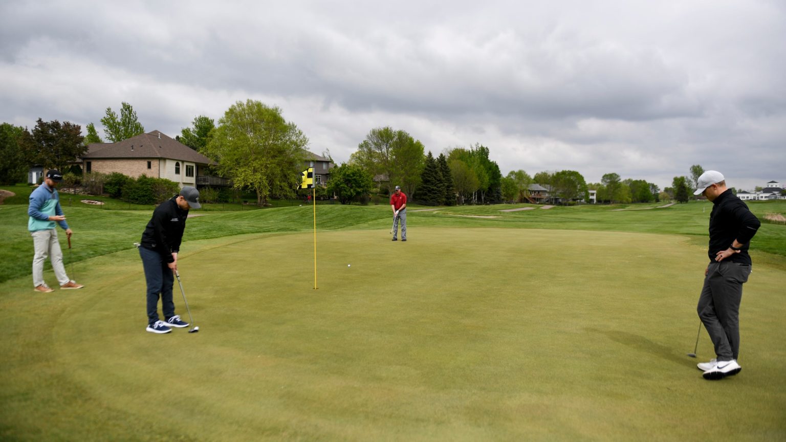 Four Golfing Tips for Beginners to Learn These Days